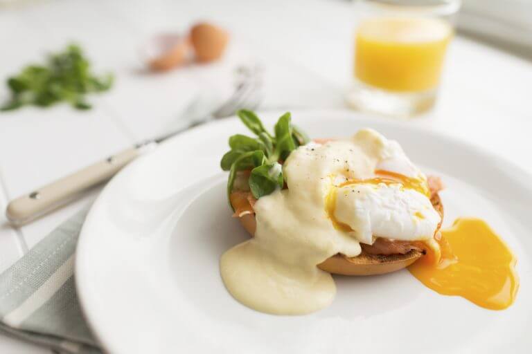 The History of Brunch - Escoffier Online